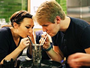 Online Dating Etiquette - When to Meet in Real Life