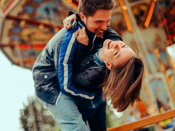 Are You On a Date? How to Tell When It's a Real Date vs. Hanging Out