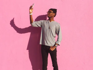 Dating Profile Photos: How to Pick & Take Them